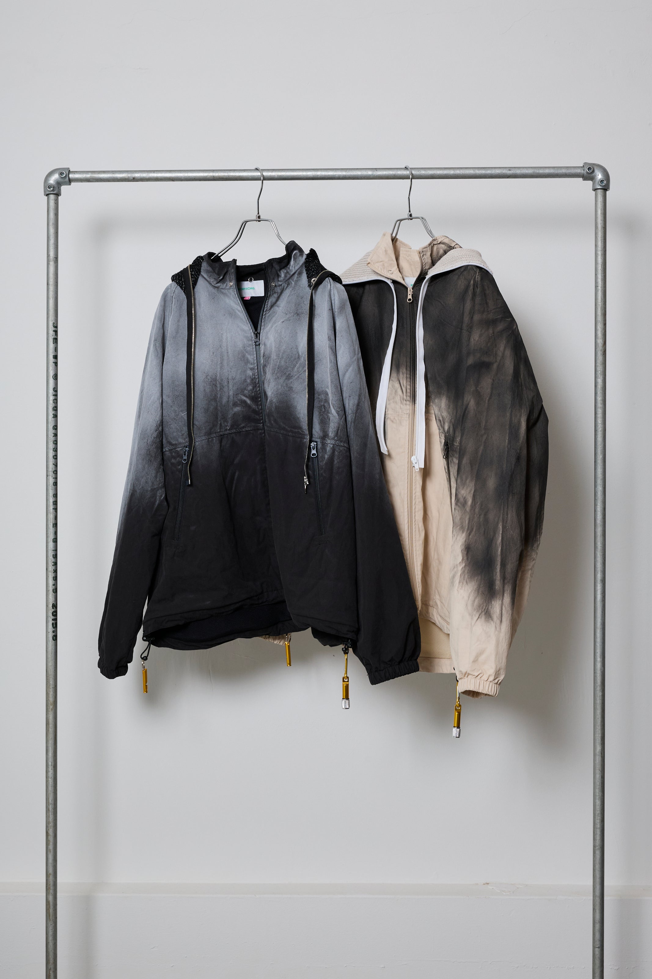 SPRAY PIGMENT-DYED BALACLAVA JACKET – BODYSONG. ONLINE STORE